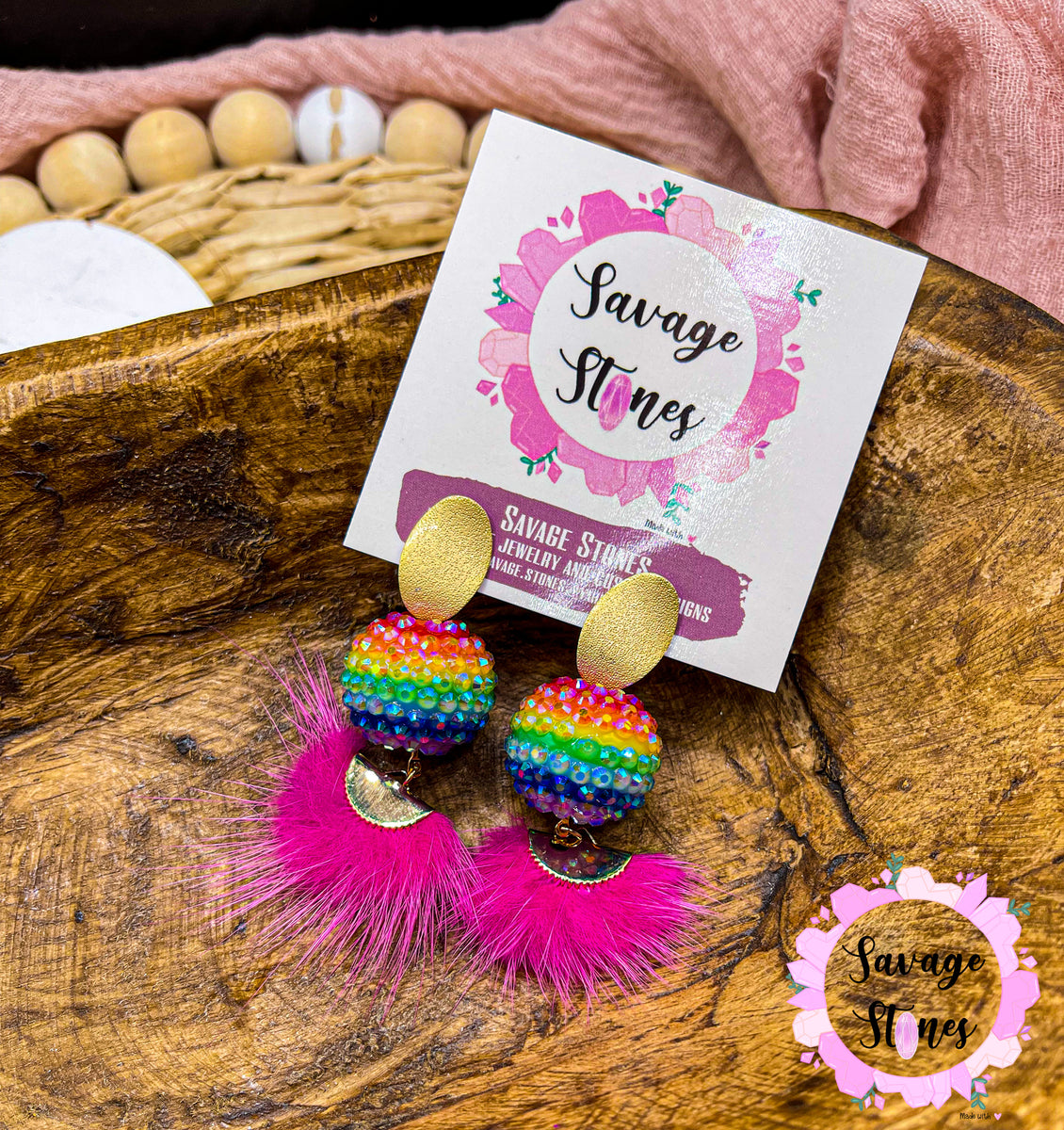 Rainbow fluff – Savage Stones